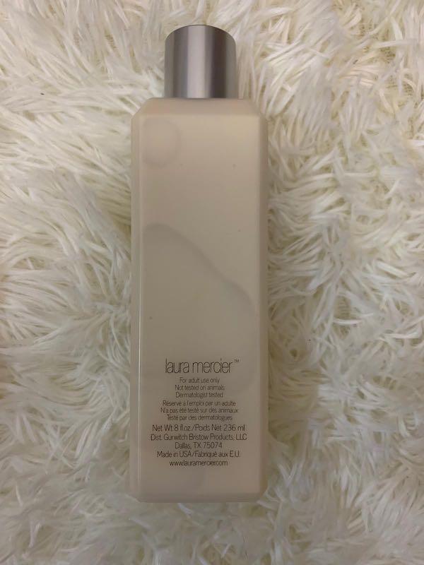 Laura Mercier Body Lotion, 美容＆化妝品, 沐浴＆身體護理, 沐浴及身體護理 - 身體護理 - Carousell