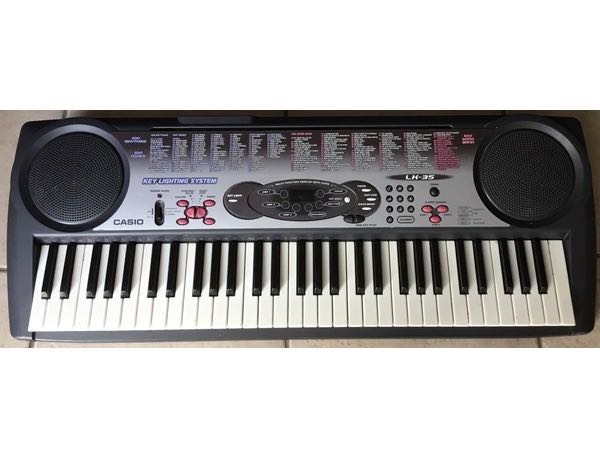 Music Keyboard Casio LK-35 with key lighting feature perfect for kids or children, Hobbies ...
