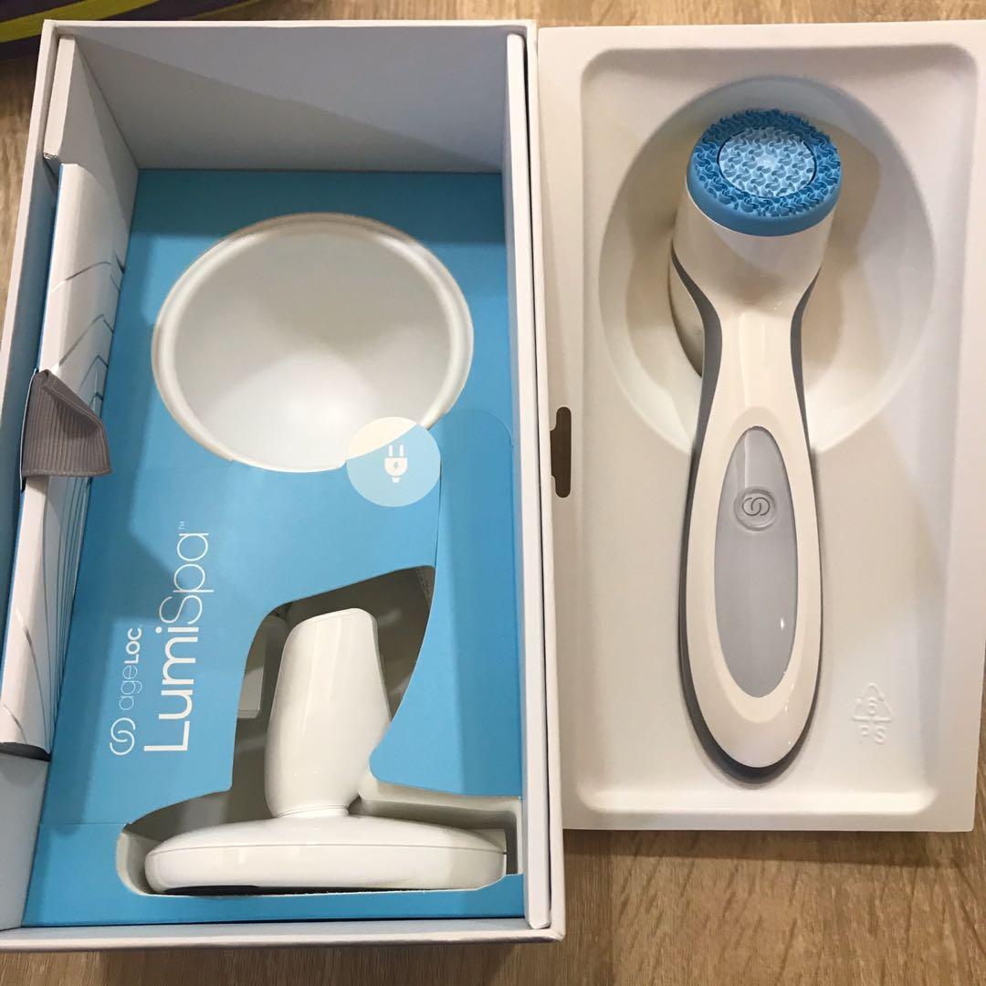 NU SKIN LumiSpa, Beauty & Personal Care, Face, Face Care on Carousell