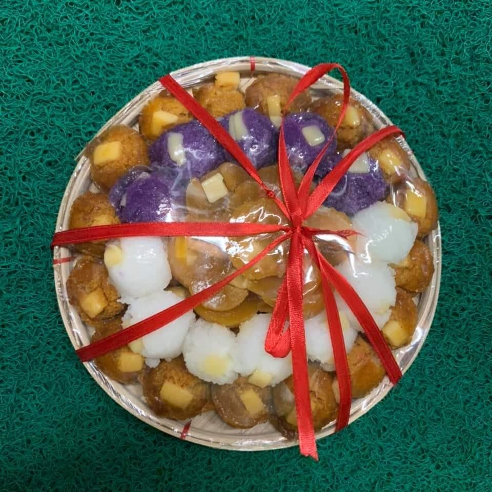 PUTO & KUTSINTA BILAO, Food & Drinks, Local Eats on Carousell