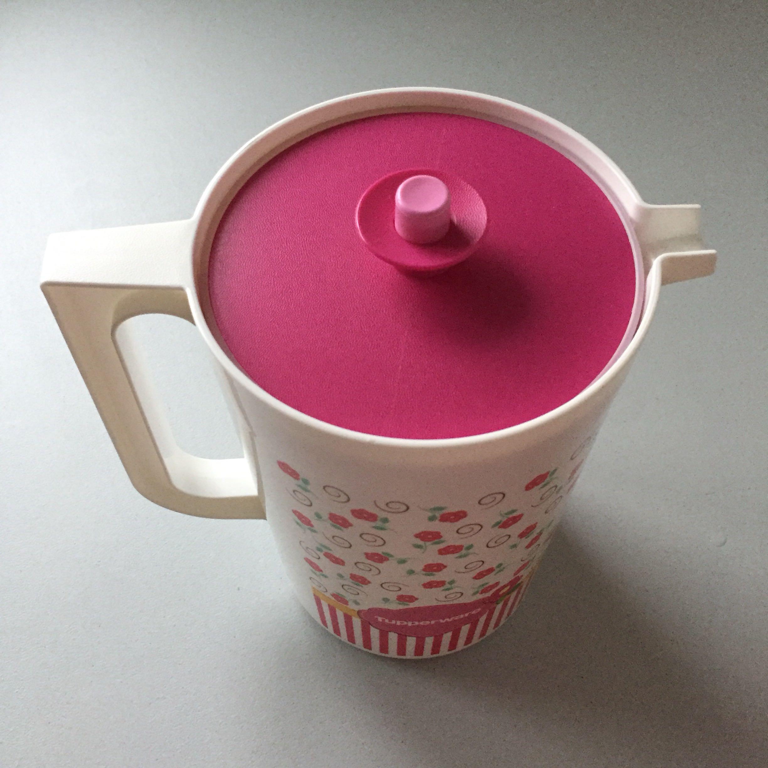 Tupperware pitcher 2L, Furniture & Home Living, Kitchenware & Tableware ...