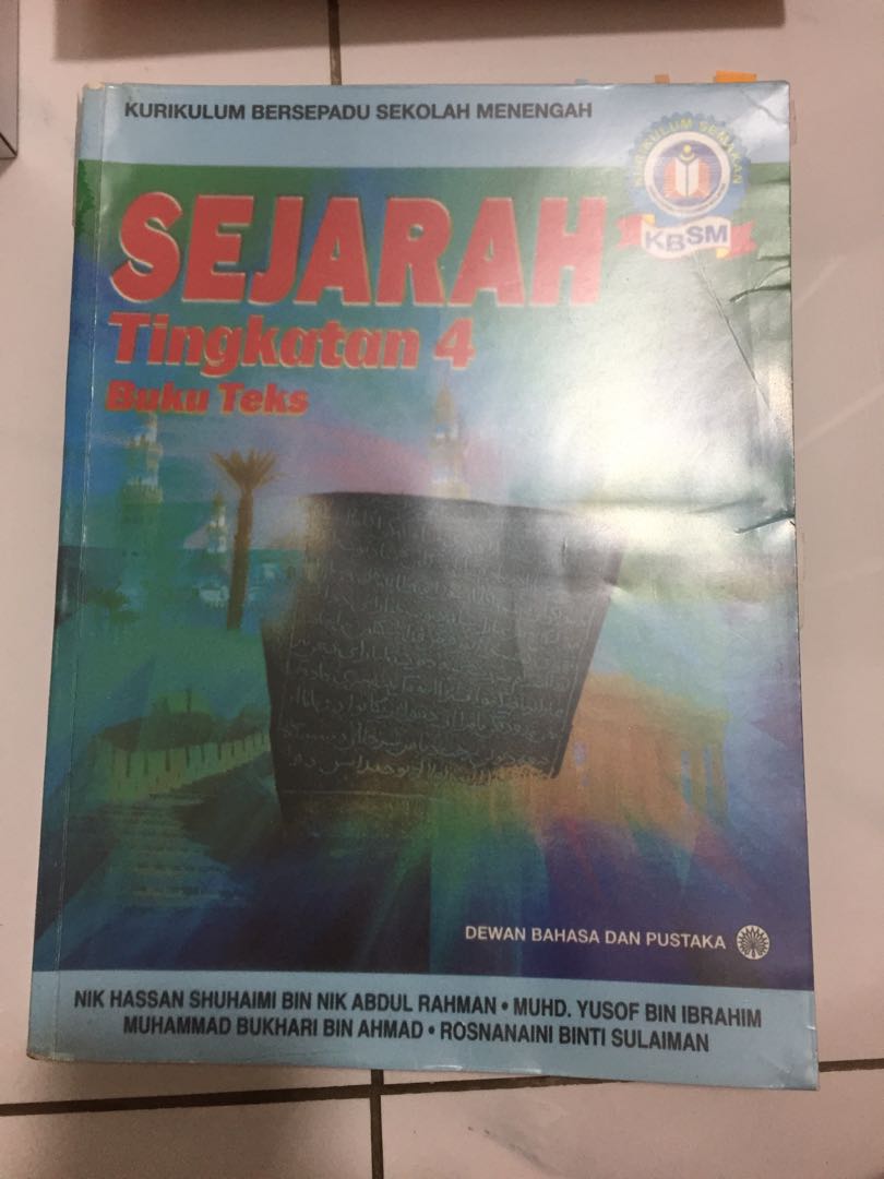 BUKU TEKS SEJARAH TINGKATAN 4 KBSM, Hobbies & Toys, Books & Magazines ...