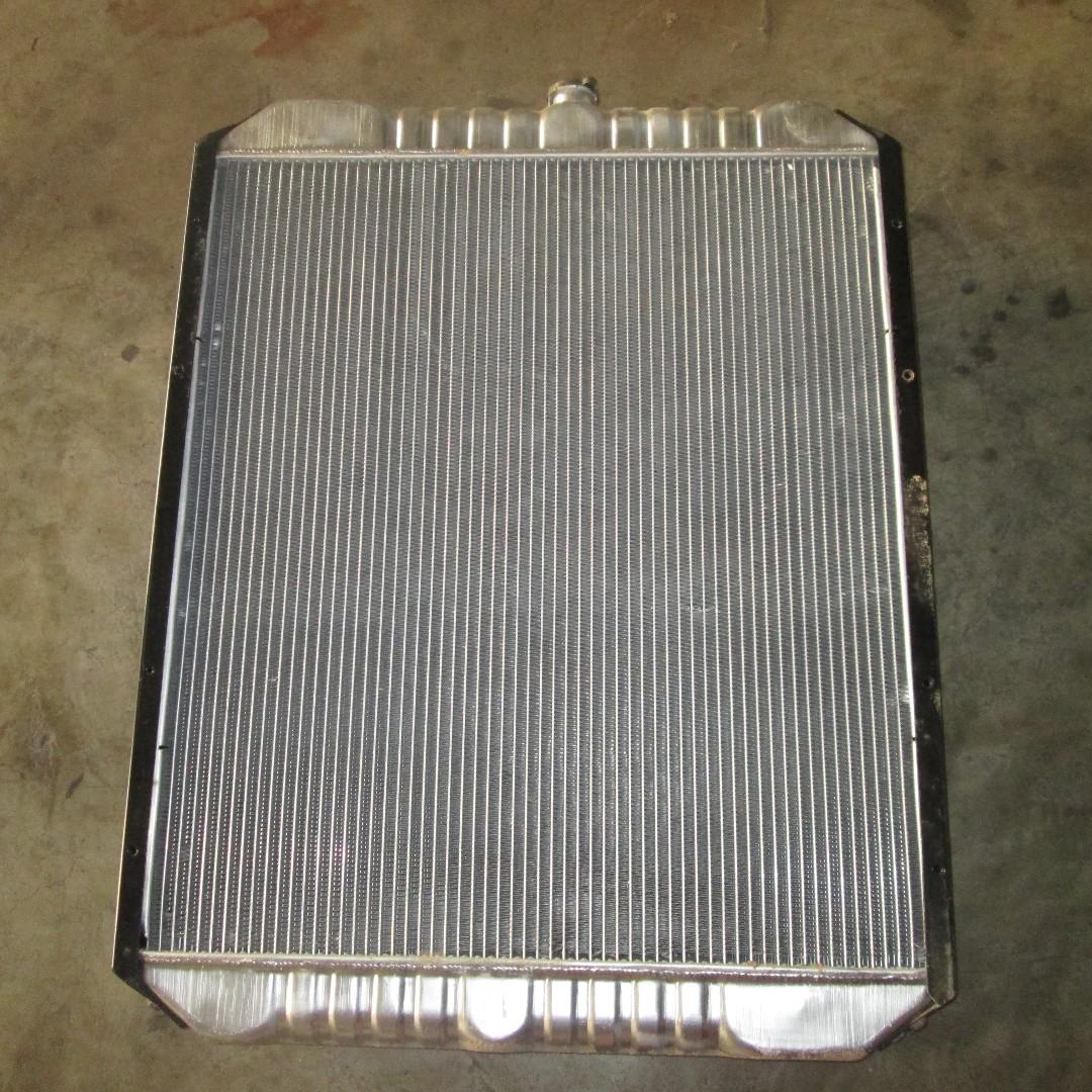 PC200-5 RADIATOR, Commercial & Industrial, Construction Tools ...