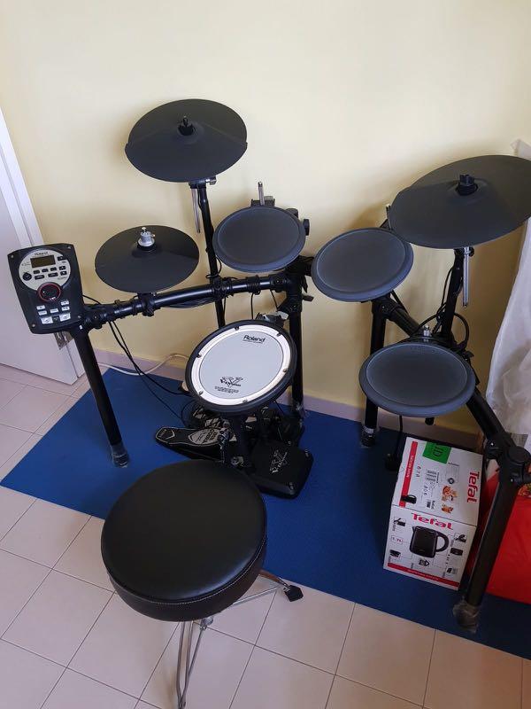 Roland Electric Drum Set, Hobbies & Toys, Music & Media, Musical ...