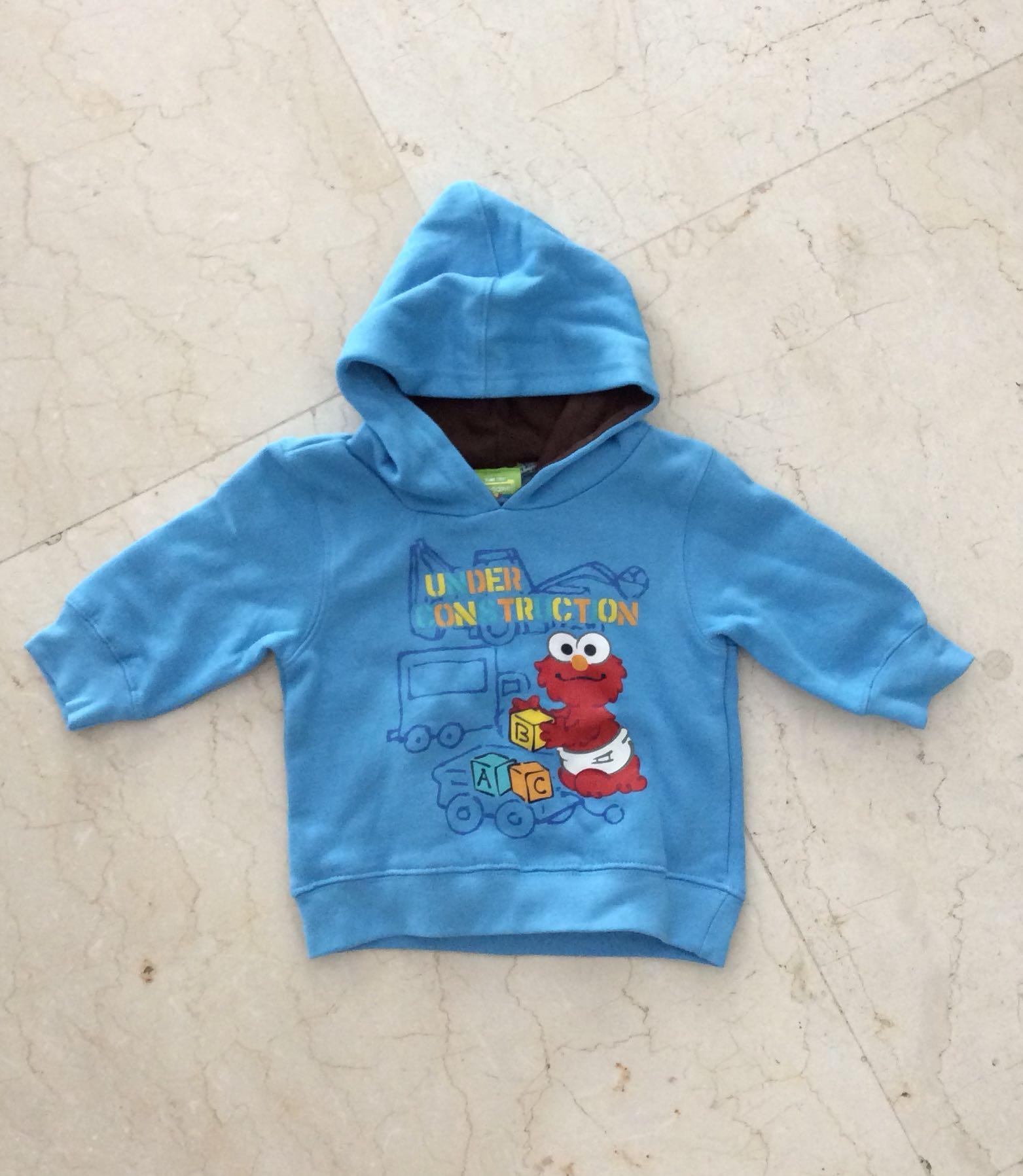 Sesame Street Elmo sweater with hood, Babies & Kids, Babies & Kids ...
