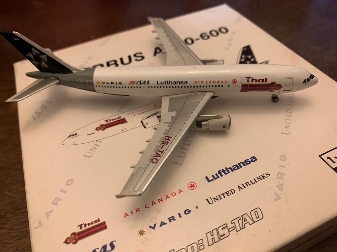Airbus a300-600, Hobbies & Toys, Toys & Games on Carousell