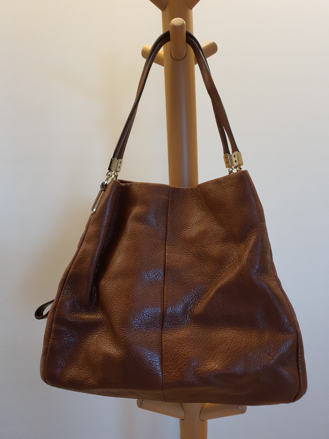 Coach Madison Small Phoebe Bag, Women's Fashion, Bags & Wallets, Tote ...