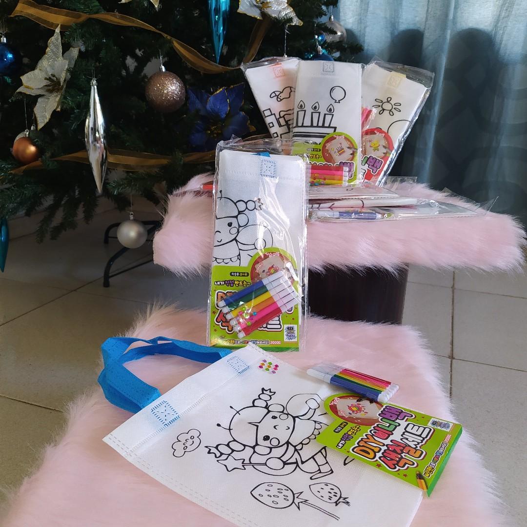 Coloring Bag for Kids, Hobbies & Toys, Stationary & Craft, Craft ...