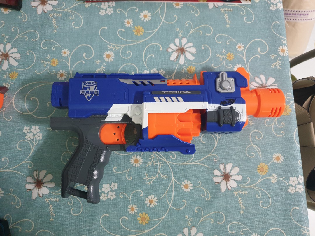 Nerf elite Stockade, Hobbies & Toys, Toys & Games on Carousell