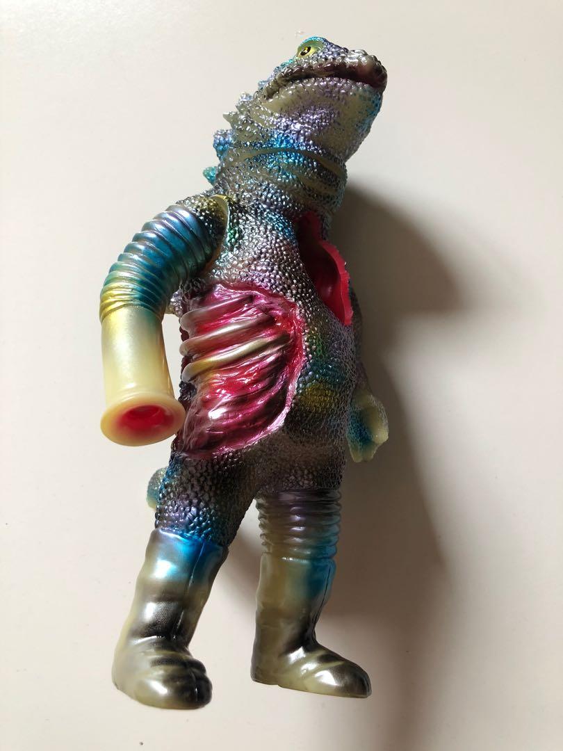Yamomark Blobpus Monster Kaiju Sofubi GID Japan, Hobbies & Toys, Toys & Games on Carousell