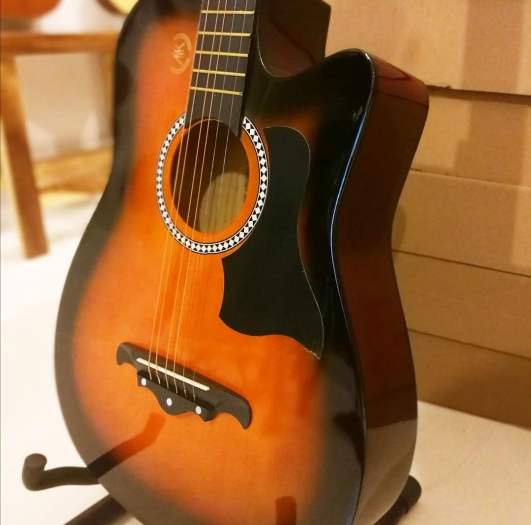 Baru! Gitar Akustik Acoustic Guitar Free Bag Pick, Hobbies & Toys ...