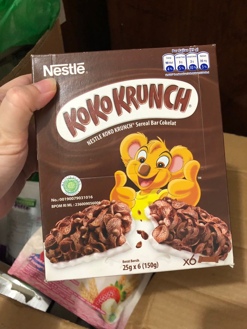 Coco crunch sereal bar coklat chocolate cereal white milk, Makanan ...