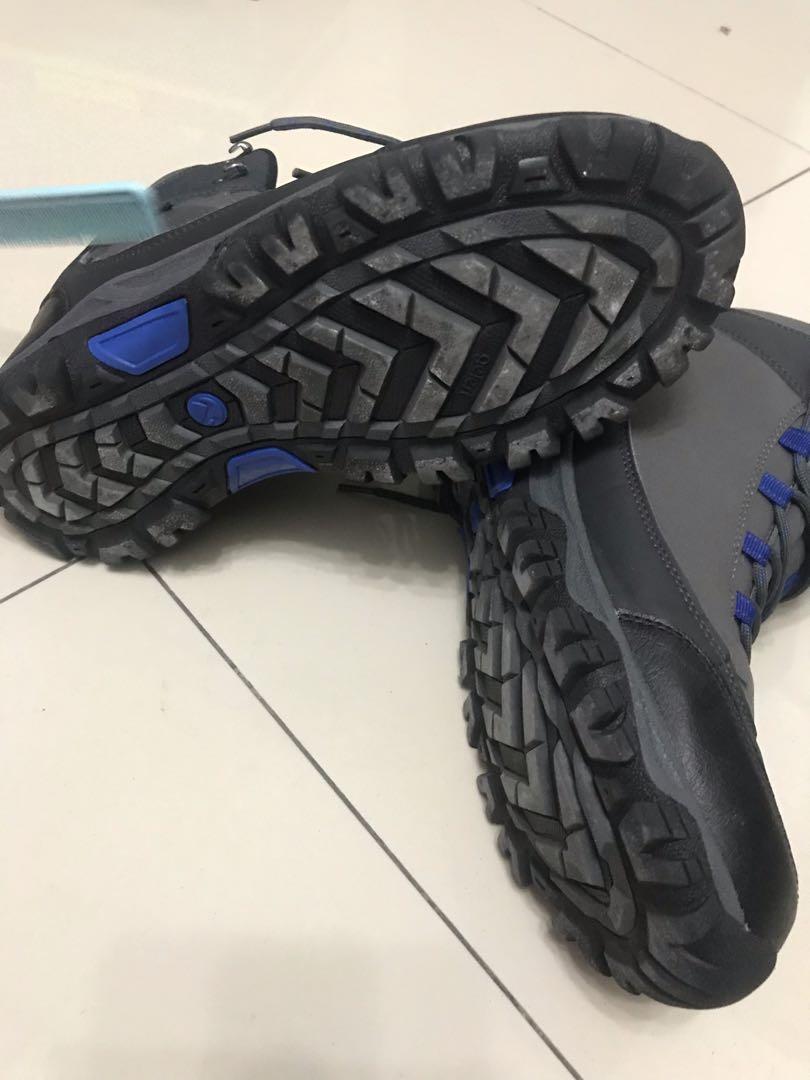 Gelert Softshell Boot, Men's Fashion, Footwear, Boots on Carousell