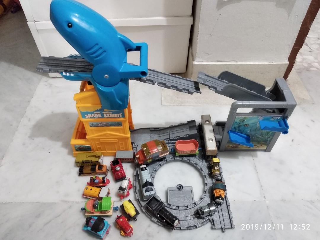 Shark train track, Hobbies & Toys, Toys & Games on Carousell
