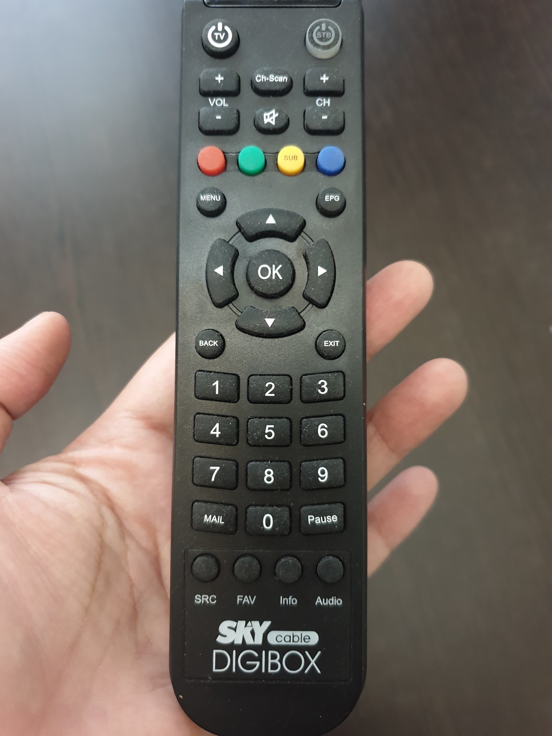 Skycable digibox remote, Computers & Tech, Parts & Accessories, Cables ...