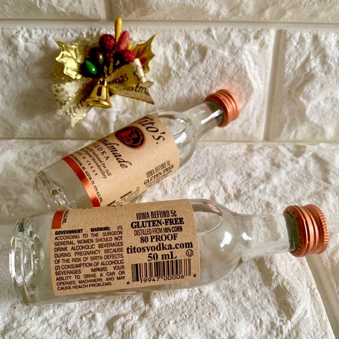 Tito’s Handmade Vodka miniature 50ml, Food & Drinks, Alcoholic ...