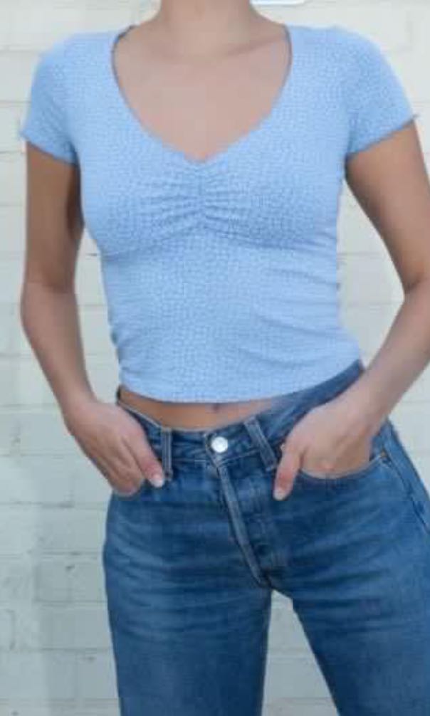 brandy melville gina top, Women's Fashion, Tops, Other Tops on Carousell