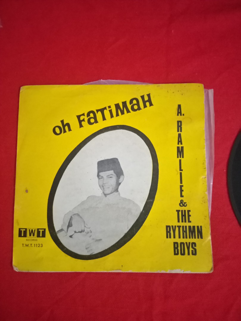 Ep A.Ramlee, Hobbies & Toys, Music & Media, CDs & DVDs on Carousell