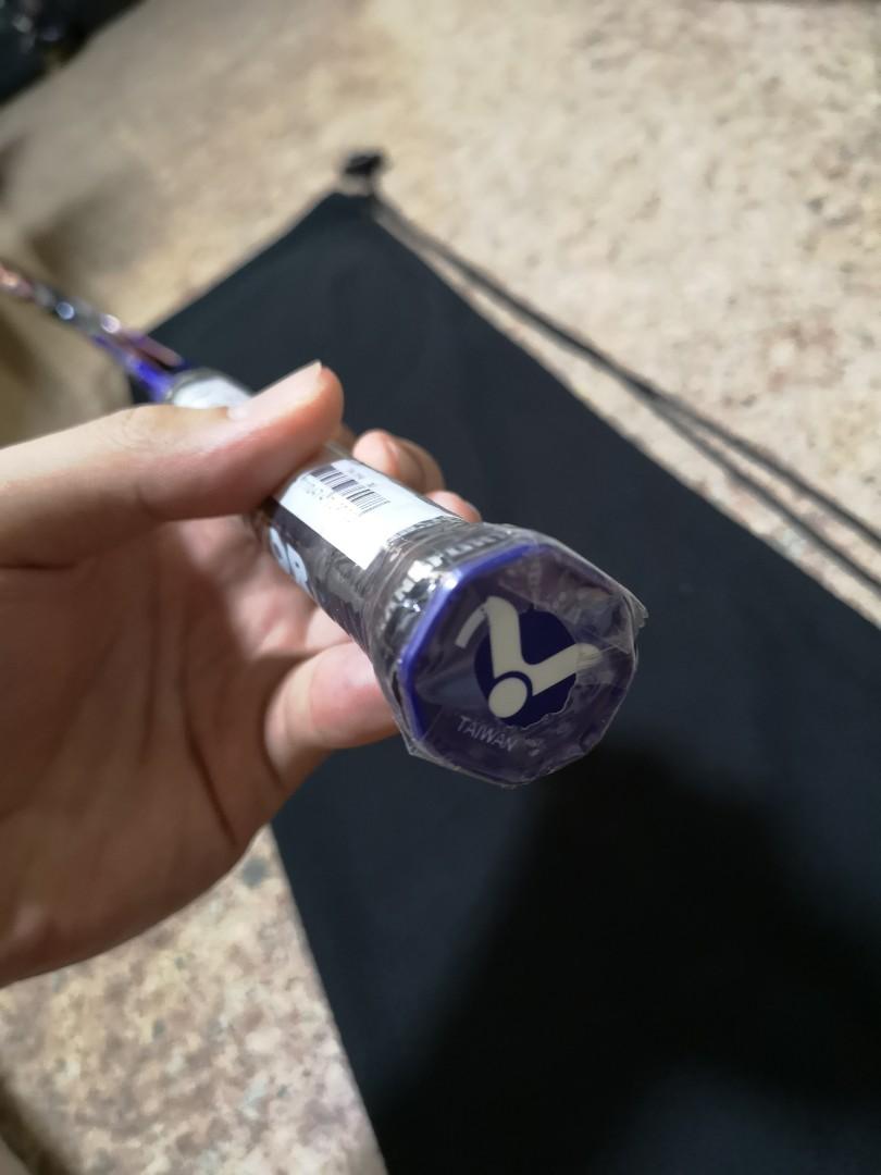 Victor Thruster TF4 Optimus Prime Badminton Racket, Sports Equipment ...