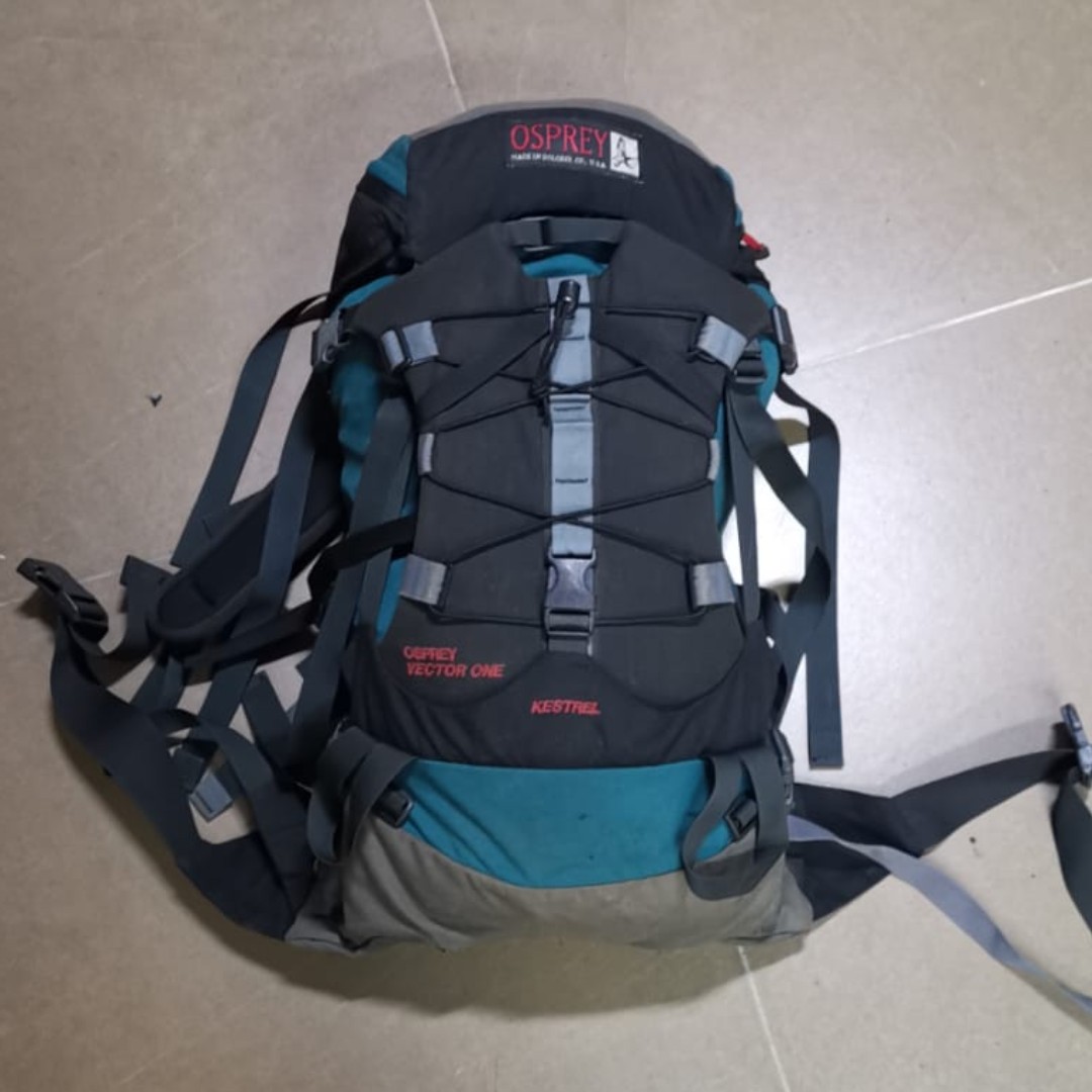 Vintage OSPREY KESTREL VECTOR ONE Internal Frame Backpack, 運動產品, 行山及露營 ...