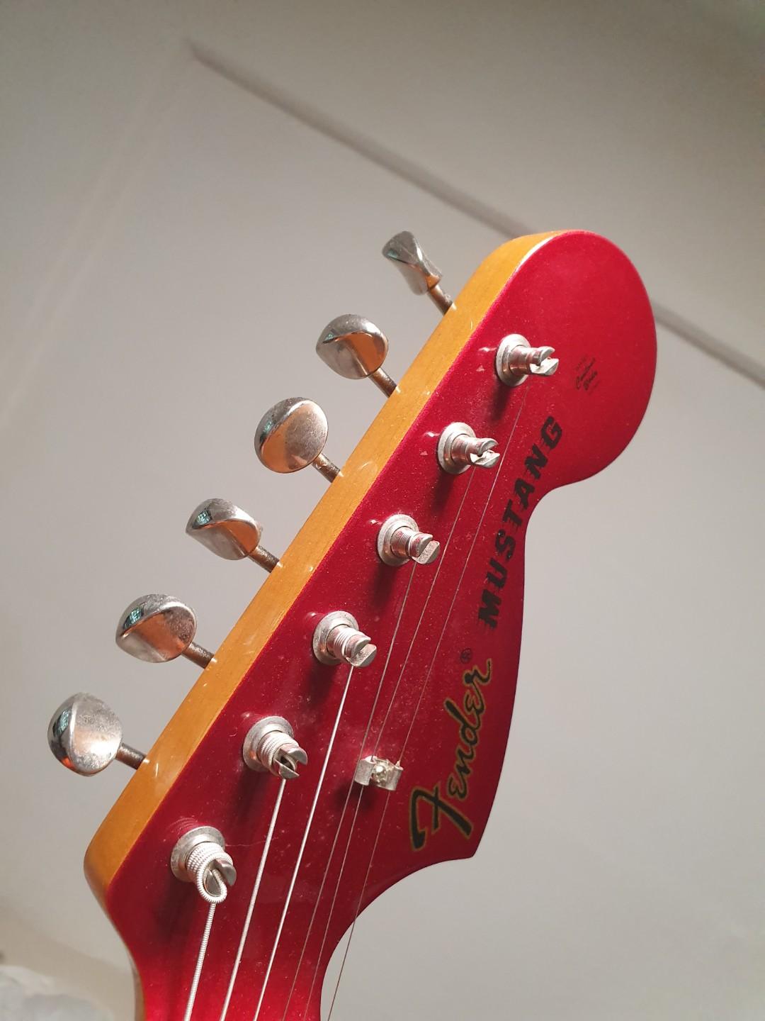 Fender Japan MG69-MH Mustang, Hobbies & Toys, Music & Media, Musical ...
