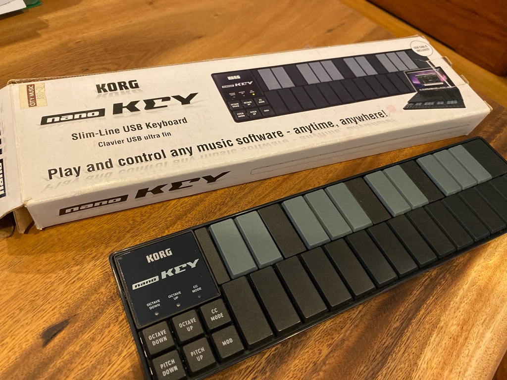 KORG nano KEY Slim-Line USB Keyboard, Hobbies & Toys, Music & Media ...
