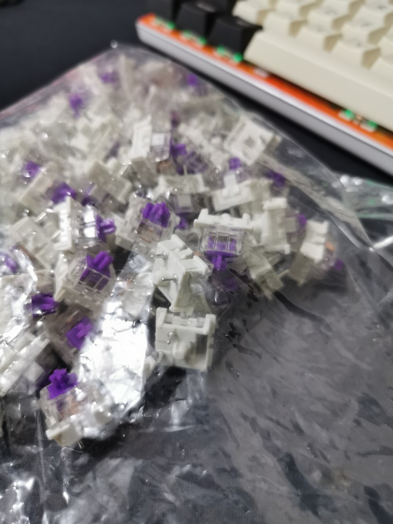 Outemu Purple Mechanical Switches 55g 3 pins, Computers & Tech, Parts ...