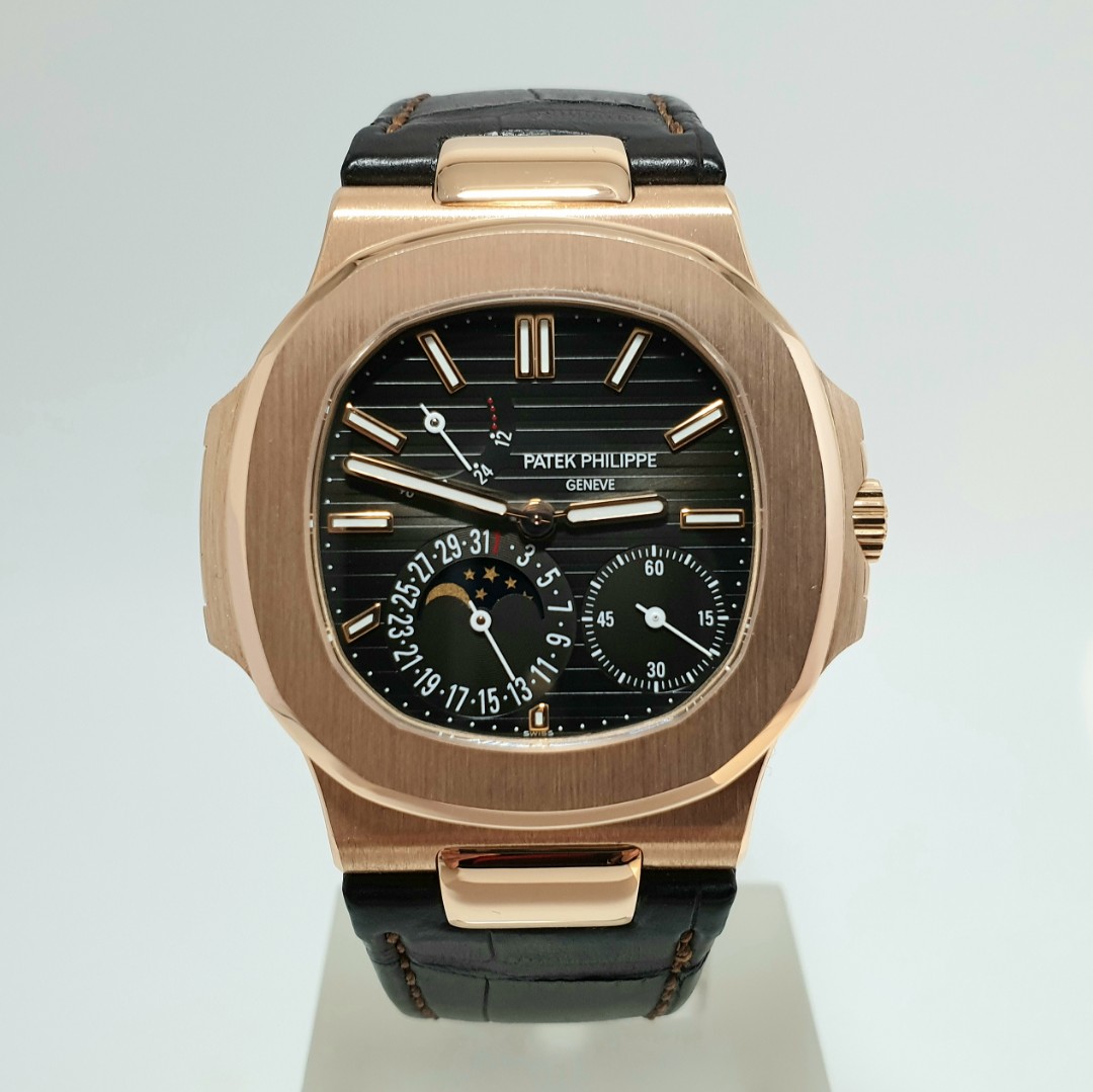 Patek Philippe Nautilus 5712R Moon Phase and Power Reserve in 18K Rose ...