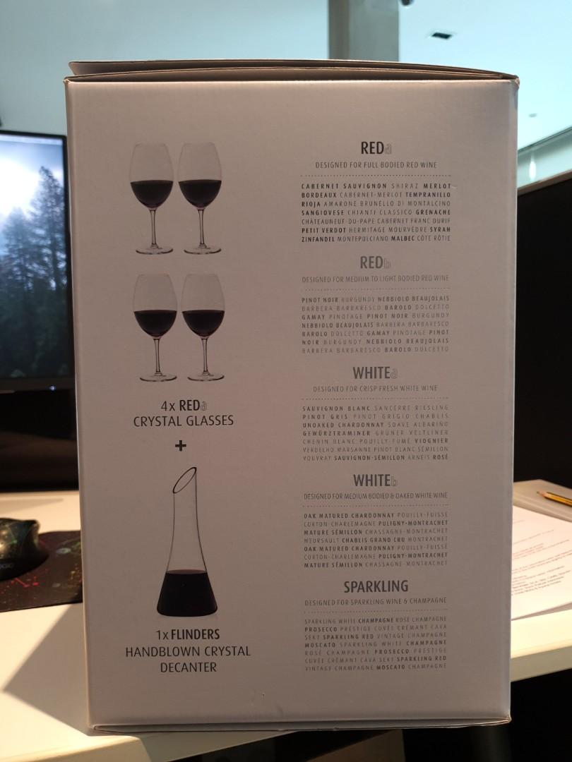 Plumm Decanter and Wine Glasses Gift Set - Flinders And 4 RedB Glasses ...