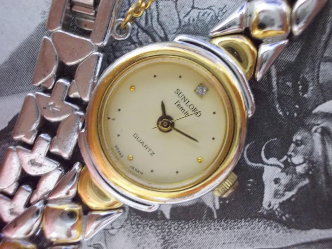 Vintage sunlord lady watch Japan, Women's Fashion, Watches ...