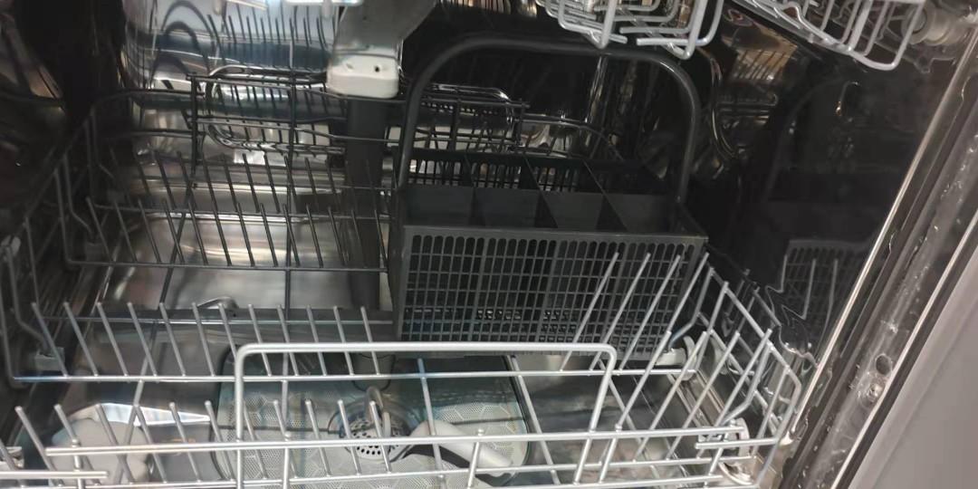 Electrolux Dish Washing Machine, TV & Home Appliances, Kitchen ...