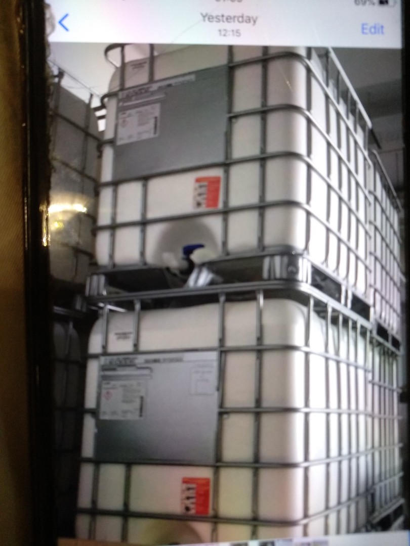 IBC 1ton water tank, Everything Else on Carousell