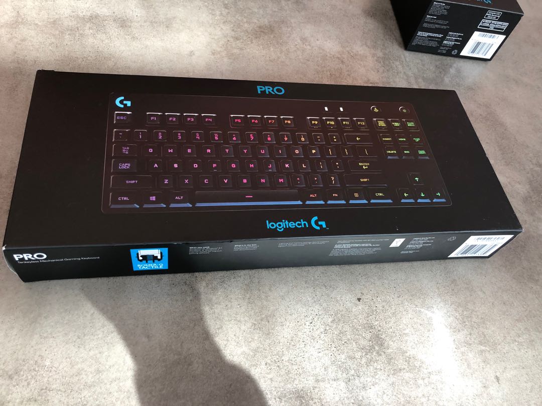 Logitech pro keyboard, Computers & Tech, Parts & Accessories on Carousell