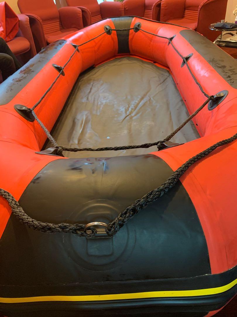 Whitewater raft, Sports Equipment, Sports & Games, Water Sports on ...
