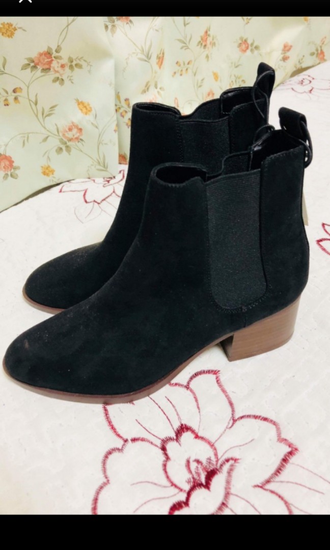 Authentic Gap Boots, Women's Fashion, Footwear, Boots on Carousell