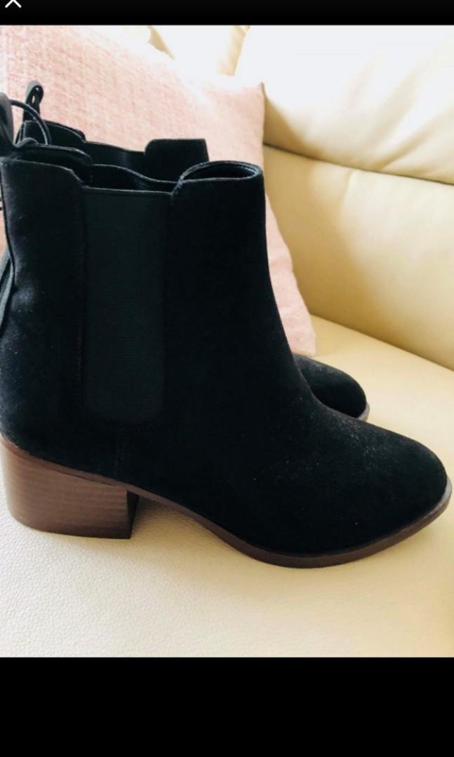 Authentic Gap Boots, Women's Fashion, Footwear, Boots on Carousell