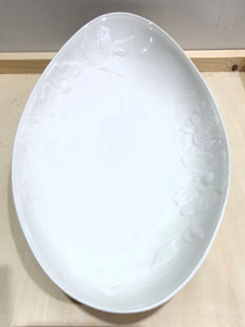 Givenchy Yamaka Oval Deep Plate, Furniture & Home Living, Kitchenware ...