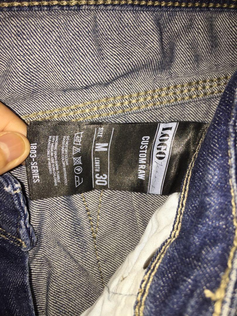 LOGO RIPPED JEANS, Fesyen Wanita, Pakaian Wanita, Bawahan di Carousell