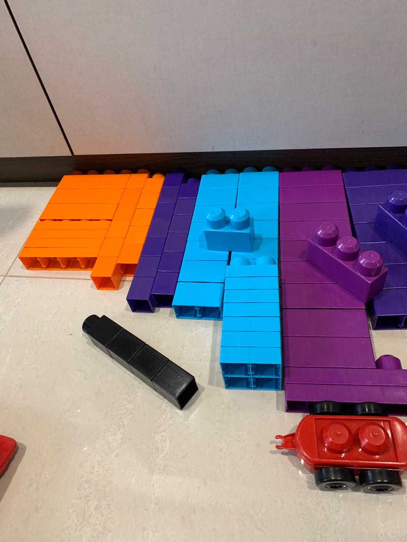 Mega Blocks -250 pieces, Hobbies & Toys, Toys & Games on Carousell