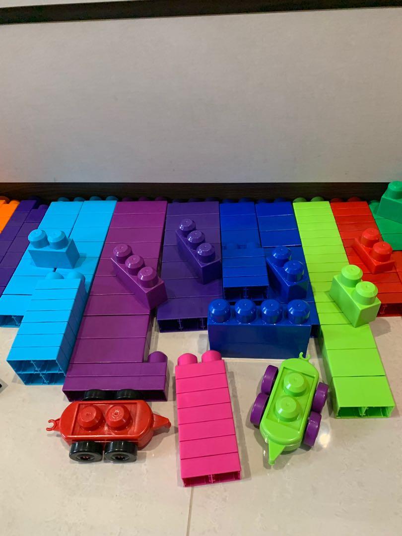 Mega Blocks -250 pieces, Hobbies & Toys, Toys & Games on Carousell