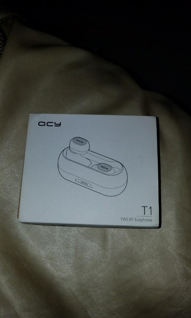 QCY T1 earpiece tws true wireless, Audio, Earphones on Carousell