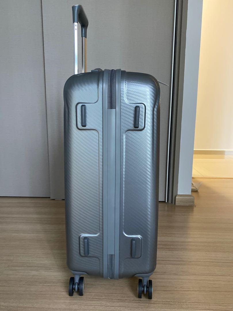 Samsonite Carson 25" Spinner, Hobbies & Toys, Travel, Luggage on Carousell