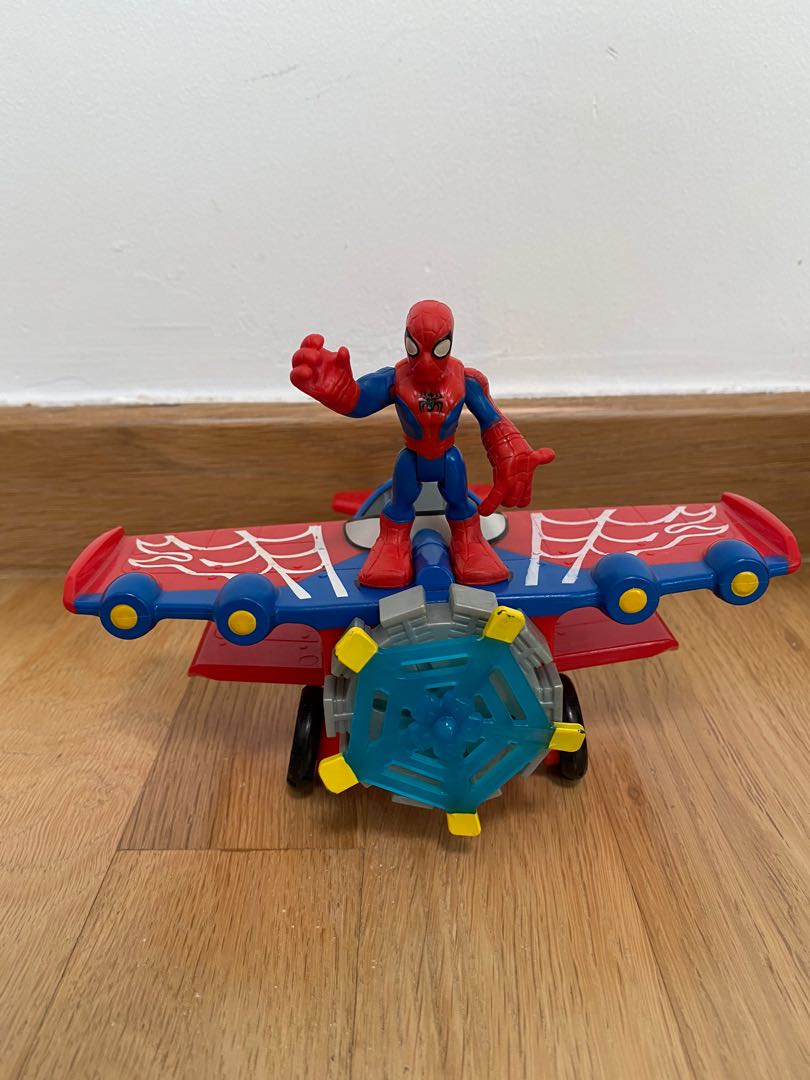 Spider-Man & Plane, Hobbies & Toys, Toys & Games on Carousell