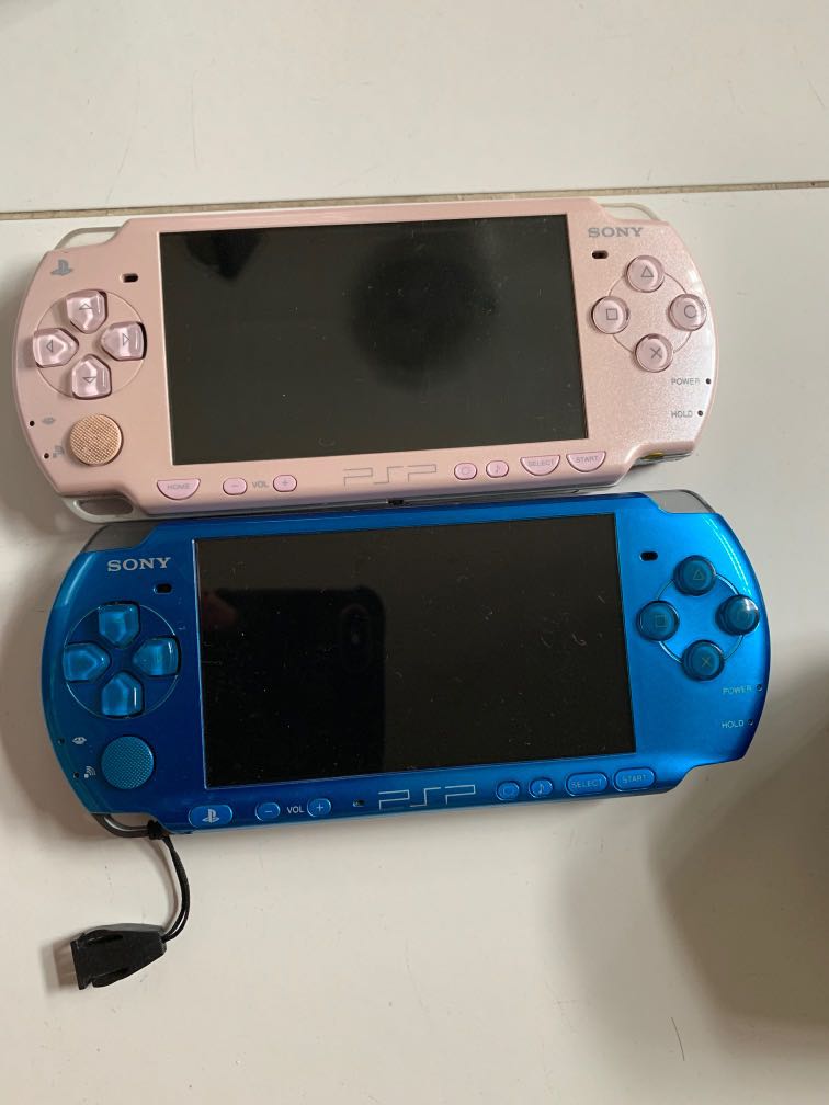 Spoilt PSP Console 2000 & 3000 series, Video Gaming, Video Game ...