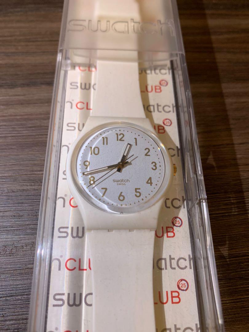 Swatch white watch, Women's Fashion, Watches & Accessories, Watches on ...