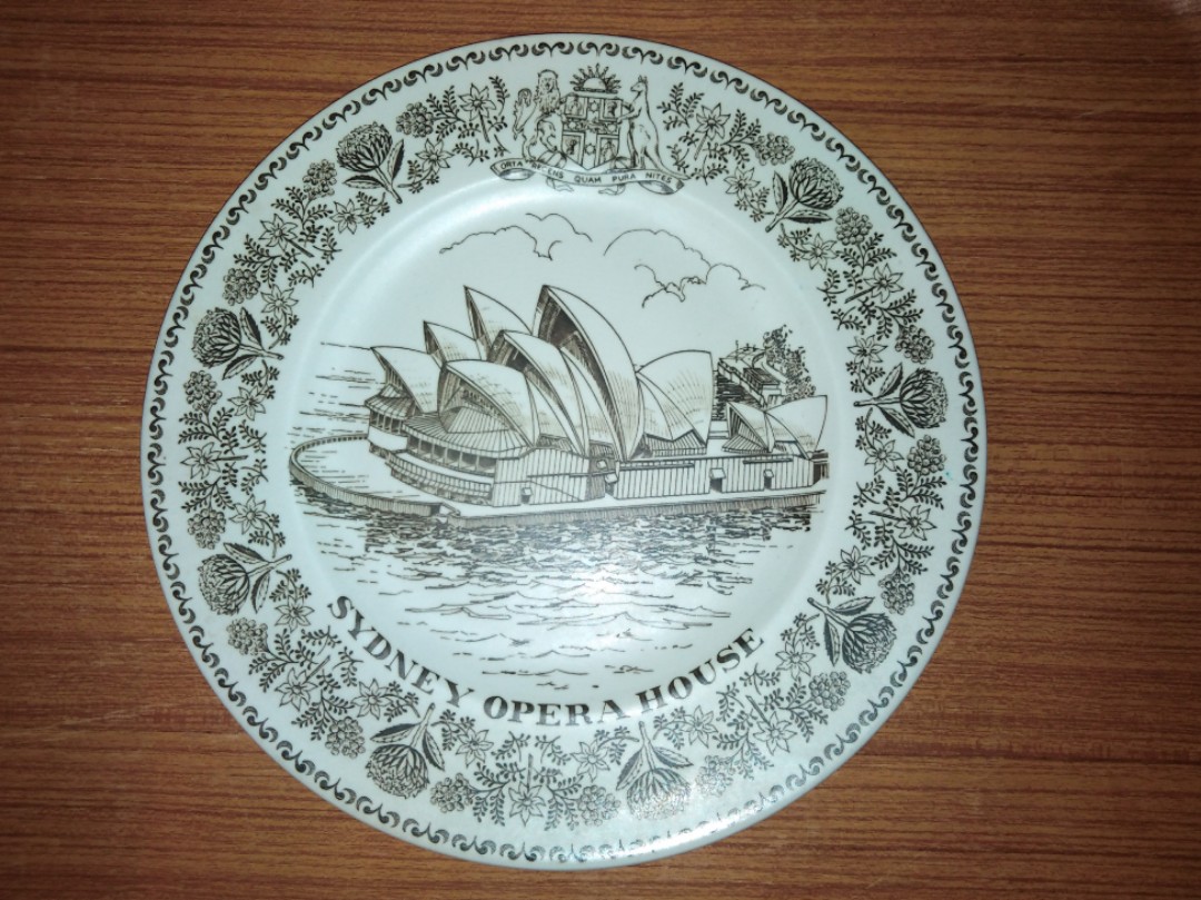 Sydney Opera House decor plate, 10", Furniture & Home Living, Home ...