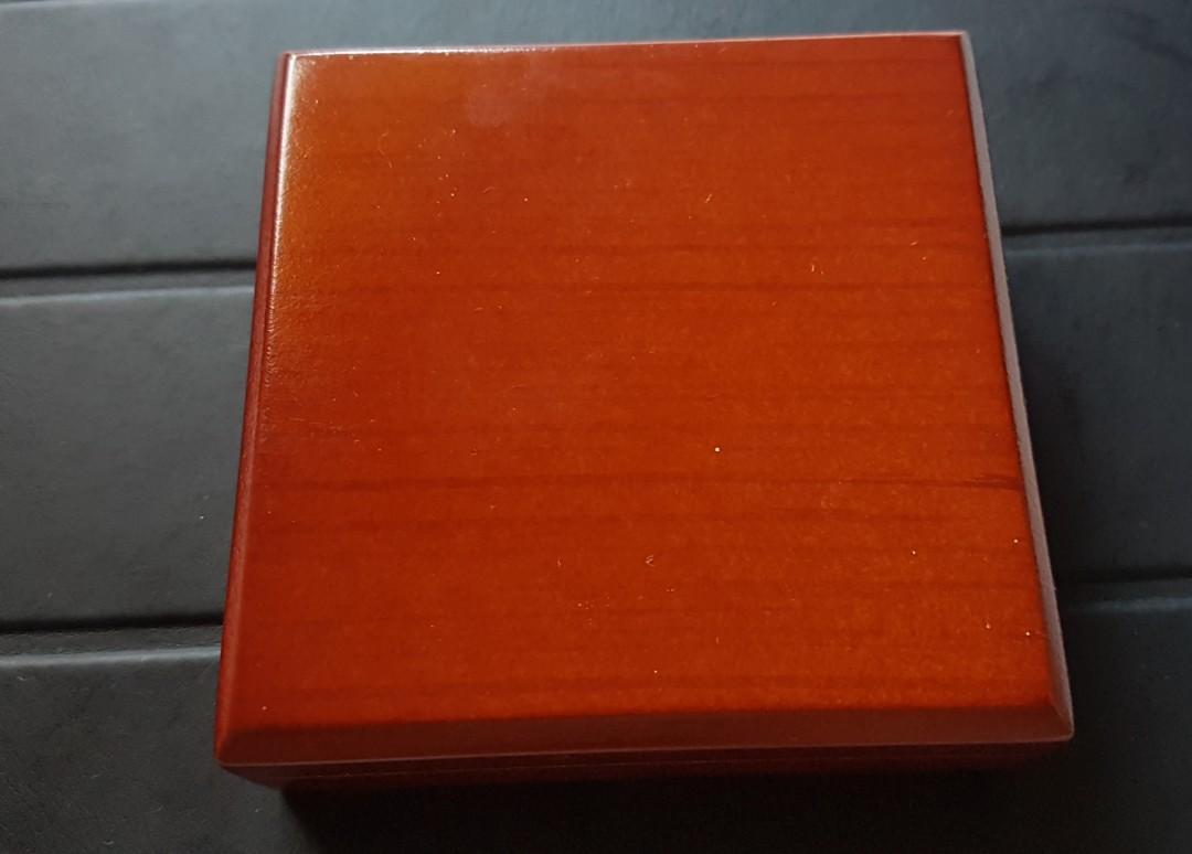 500 peso commemorative papal coin, Hobbies & Toys, Memorabilia ...