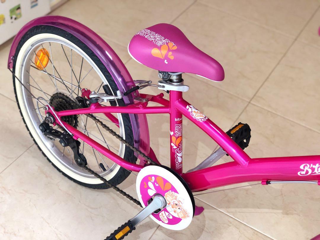 Girls pink kids bike 20”, Sports Equipment, Bicycles & Parts, Bicycles ...