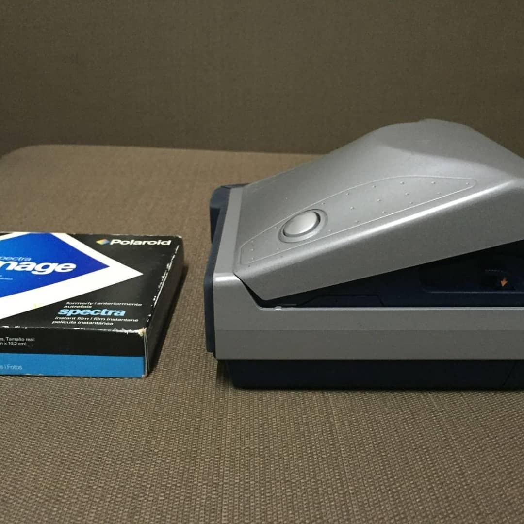 Original Polaroid Spectra Image 1200i Instant Camera with FREE Polaroid ...