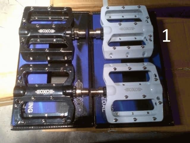 PEDAL OXO AL17 HITAM, Olah Raga, Sepeda di Carousell